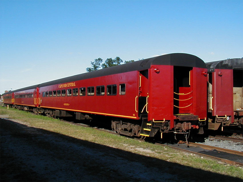 Colorful Coaches: The NERAIL New England Railroad Photo Archive