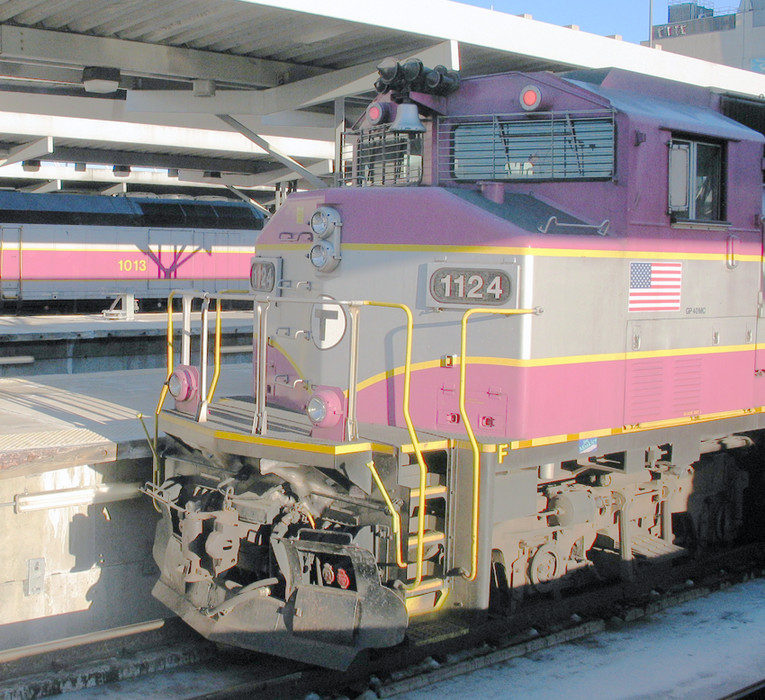 MBTA GP40MC Engine #1124 at North Station, Boston, MA: The NERAIL New ...