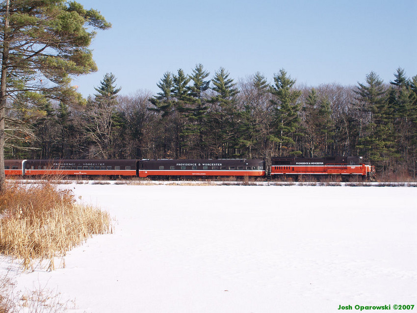 Employee Appreciation/Santa Special at Maple Spring Pond.: The NERAIL ...