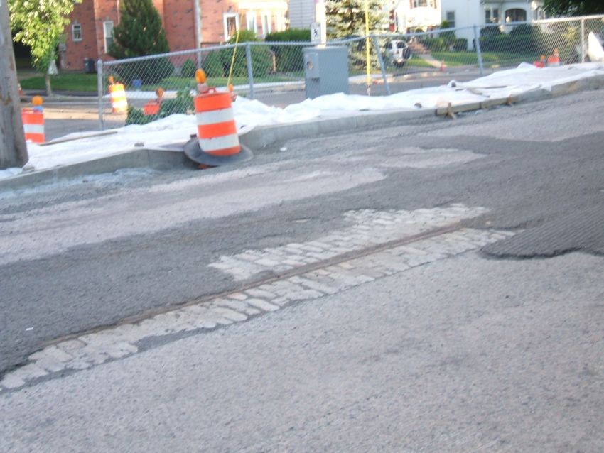 Steel Reinforced Street: The NERAIL New England Railroad Photo Archive