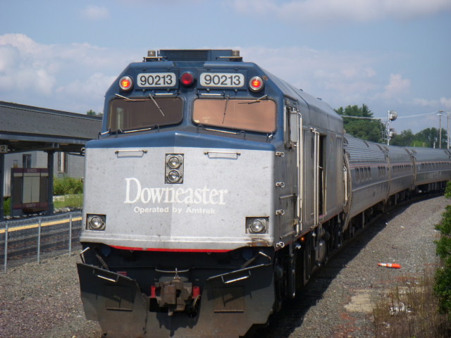 Amtrak Downeaster Cabbage 90213 Going Onto The Wildcat Branch: The ...