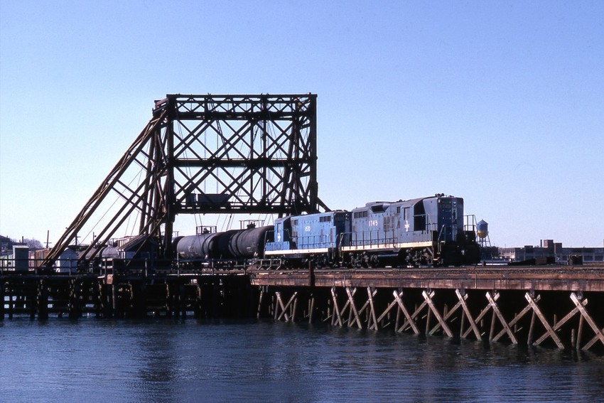 Eastbound road freight: The NERAIL New England Railroad Photo Archive