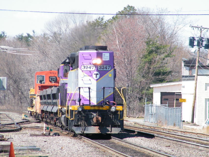 MBTA work train: The NERAIL New England Railroad Photo Archive