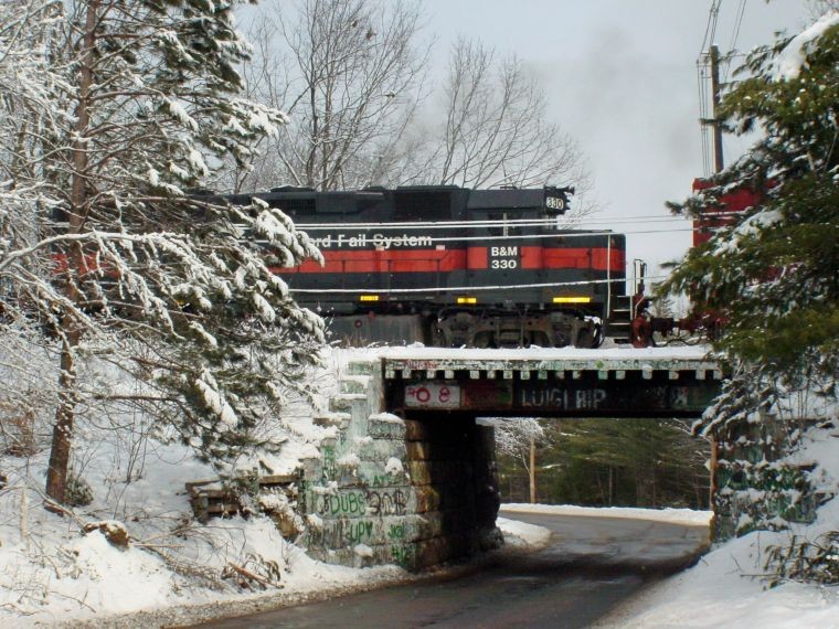westbound freight: The NERAIL New England Railroad Photo Archive