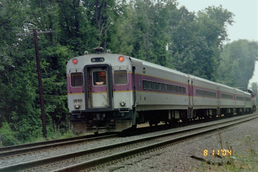 1646 brings up the rear: The NERAIL New England Railroad Photo Archive