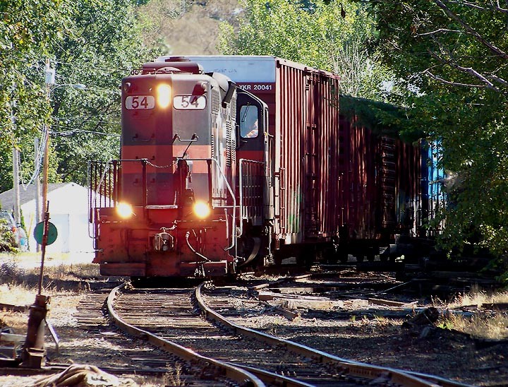 Side Lit Long Hood: The NERAIL New England Railroad Photo Archive