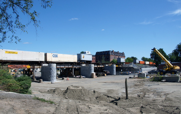 Bridge construction over Routes 202/10 Westfield, MA.: The NERAIL New ...