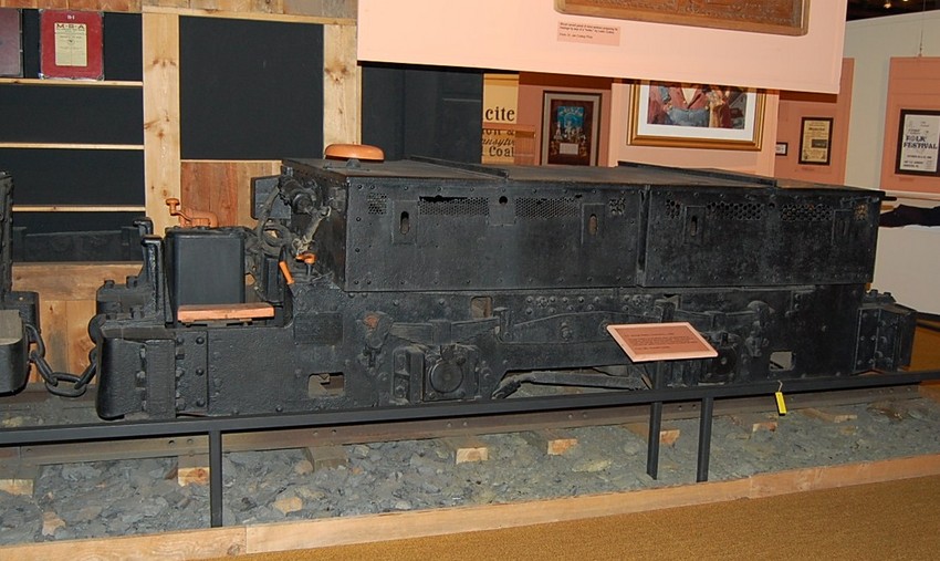 Coal mine engine: The NERAIL New England Railroad Photo Archive
