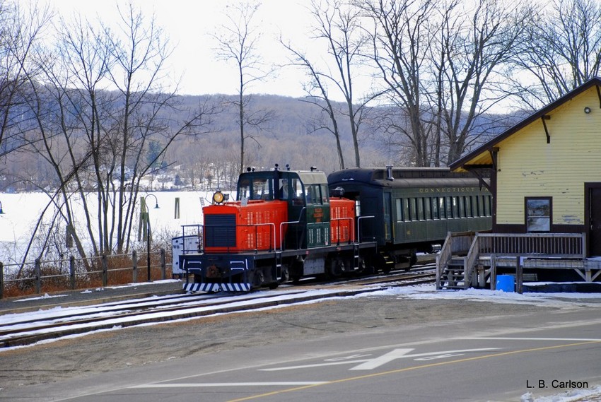 At Deep River Landing: The NERAIL New England Railroad Photo Archive