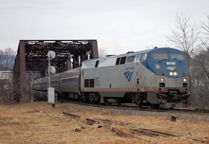 Southbound Amtrak Vermonter at Bellows Falls 3/12/10: The NERAIL New ...