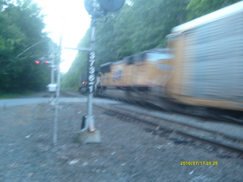 up sd70m #5183 on panam train moay at wendell ma: The NERAIL New ...