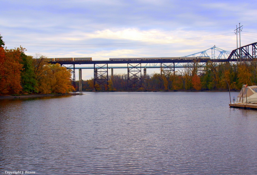 Amtrak On The Castleton Bridge (CSX): The NERAIL New England Railroad ...