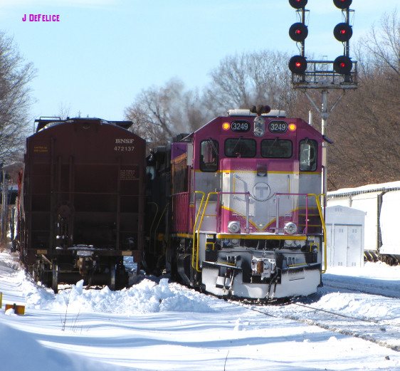 MBTA Flanger Train Pic 1: The NERAIL New England Railroad Photo Archive