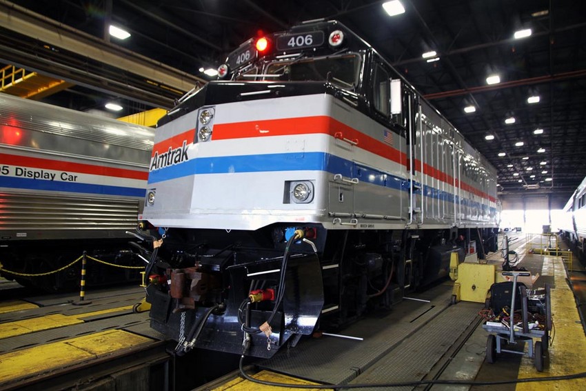 Anniversary F40PH inside Rensselaer, NY: The NERAIL New England ...