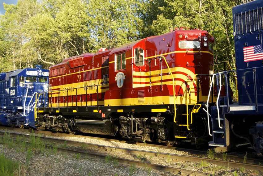 Boston and Maine 77: The NERAIL New England Railroad Photo Archive