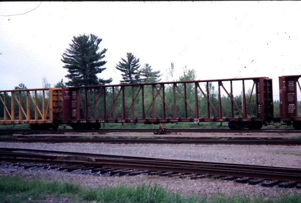 BAR centerbeam empty: The NERAIL New England Railroad Photo Archive