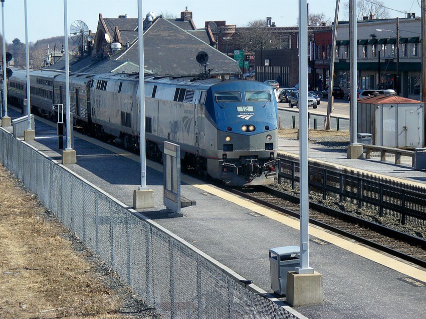 Lake Shore Limited arriving in Framingham.: The NERAIL New England ...
