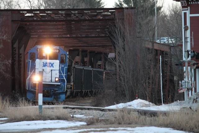 PWBO Limestone Train plus Coal: The NERAIL New England Railroad Photo ...