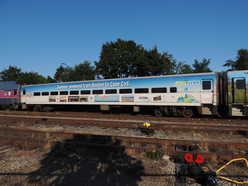MBTA 224 on the Cape Flyer: The NERAIL New England Railroad Photo Archive
