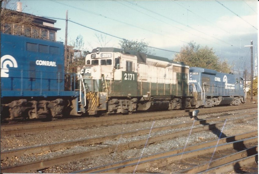 Before getting Conrail paint: The NERAIL New England Railroad Photo Archive