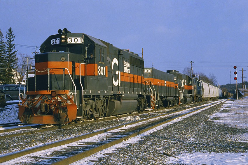 B&M / GTU Slug set @ Gardner, MA: The NERAIL New England Railroad Photo ...