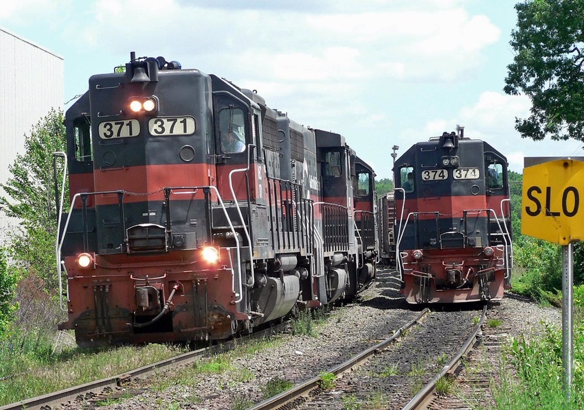 Pan Am trains bound for E Deerfield: The NERAIL New England Railroad ...