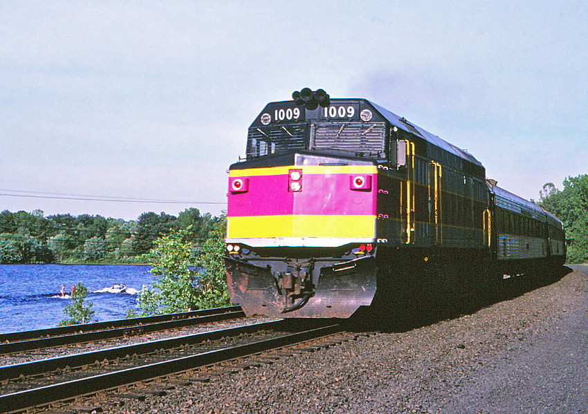MBTA @ Natick, Ma.: The NERAIL New England Railroad Photo Archive