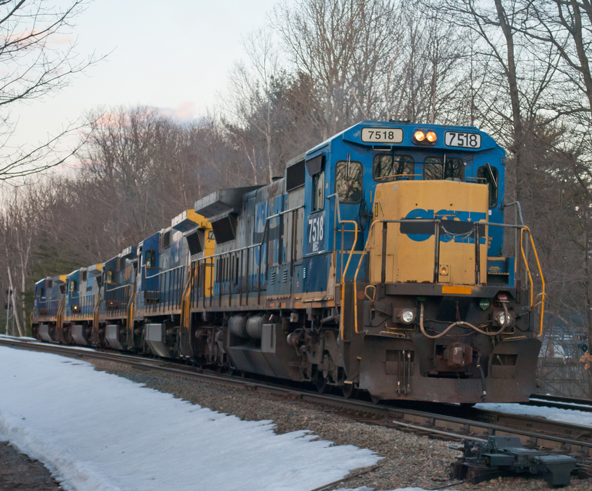 Five MEC C40-8's on POED: The NERAIL New England Railroad Photo Archive