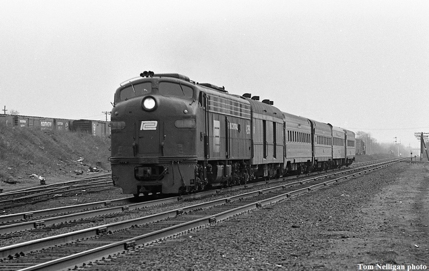 very early Amtrak on the NEC: The NERAIL New England Railroad Photo Archive