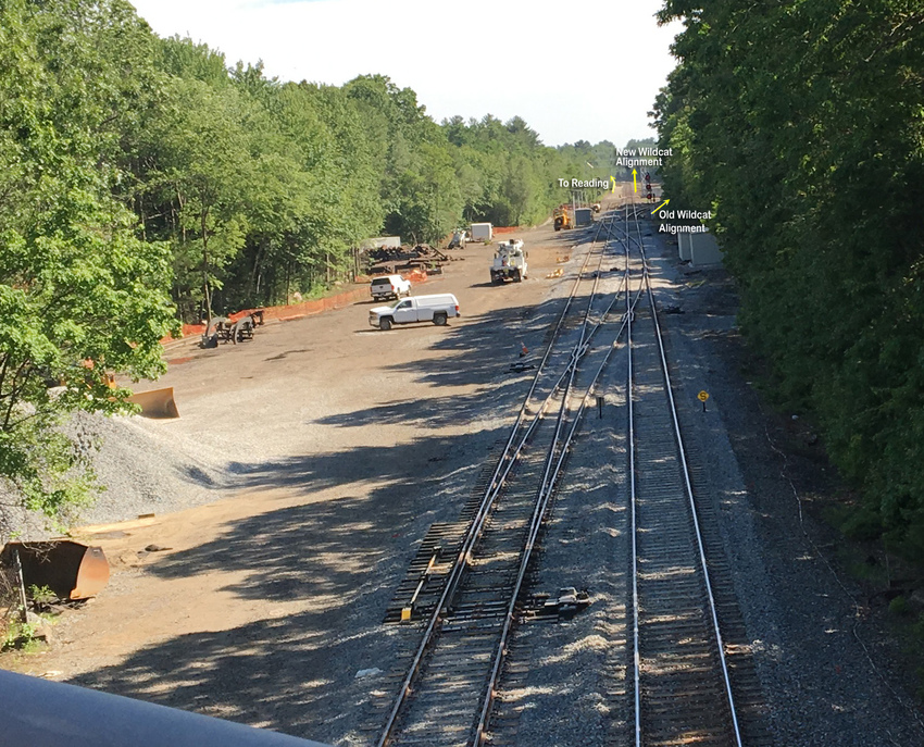 Two Universal Crossovers at Wilm Jct: The NERAIL New England Railroad ...