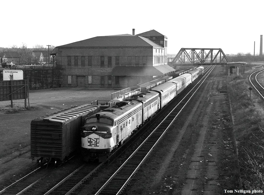 eastbound at Readville: The NERAIL New England Railroad Photo Archive