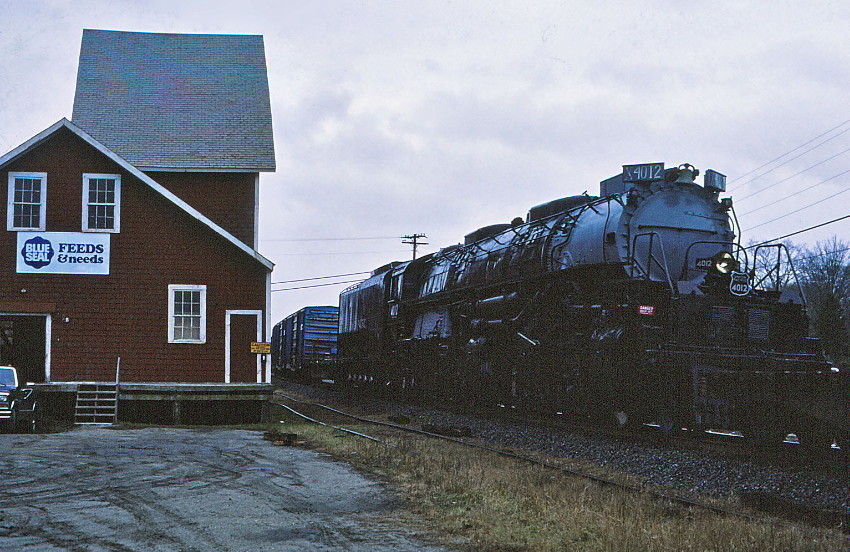 Union Pacific @ Westminster Station, Vt.: The NERAIL New England ...