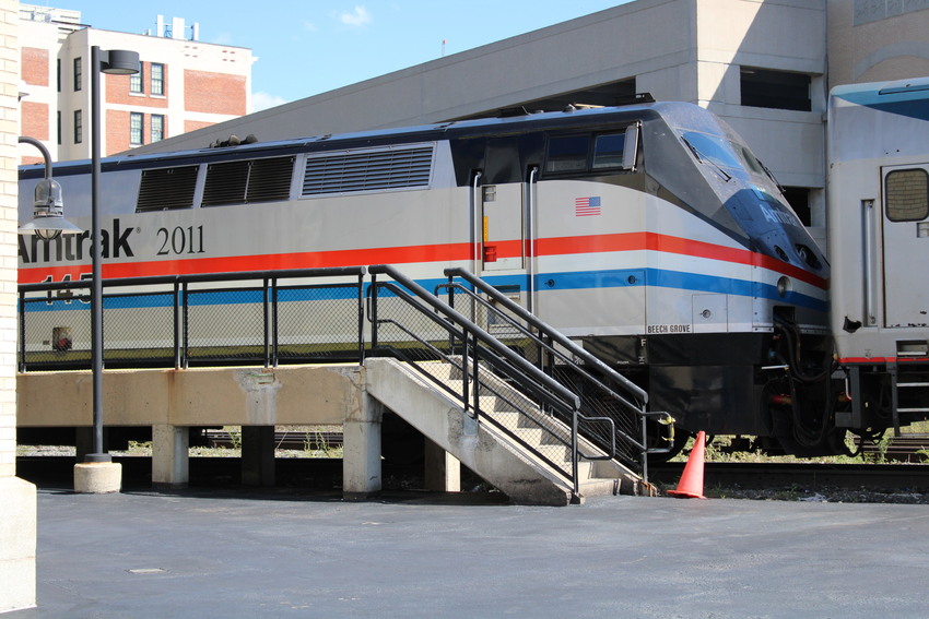 Amtrak 449 with Annivesary Unit 145: The NERAIL New England Railroad ...
