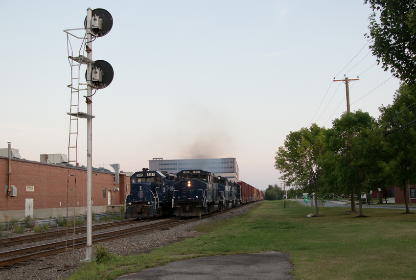 Evening Meet at CPF-195: The NERAIL New England Railroad Photo Archive