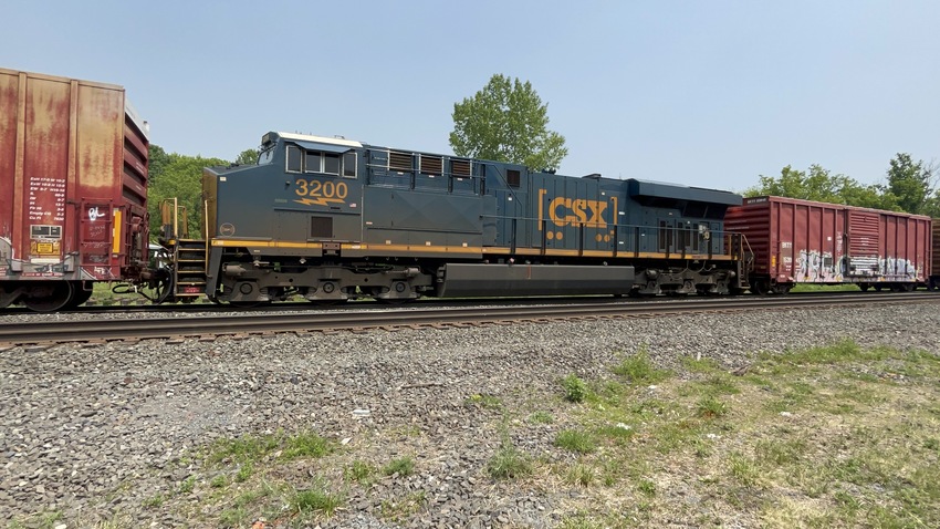 Leader of the Class: The NERAIL New England Railroad Photo Archive