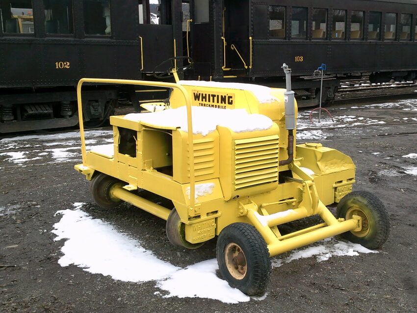 Trackmobile: The NERAIL New England Railroad Photo Archive
