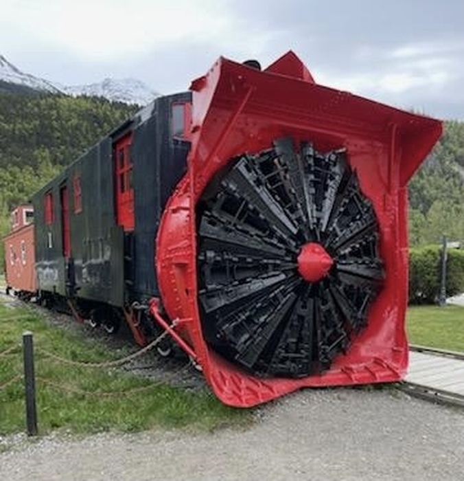 White Pass & Yukon: The NERAIL New England Railroad Photo Archive