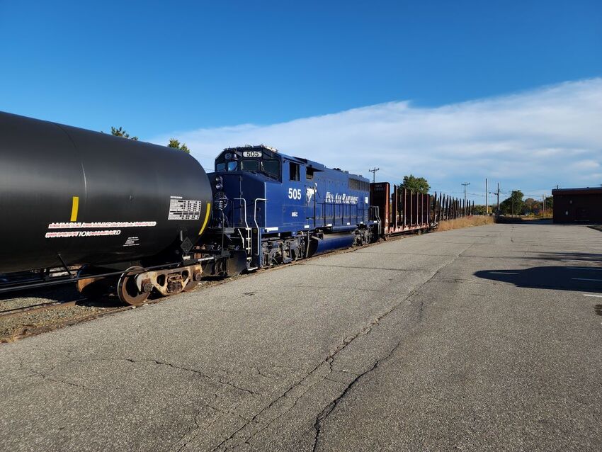 L066 MEC 505 @ the Concord Runaround: The NERAIL New England Railroad ...