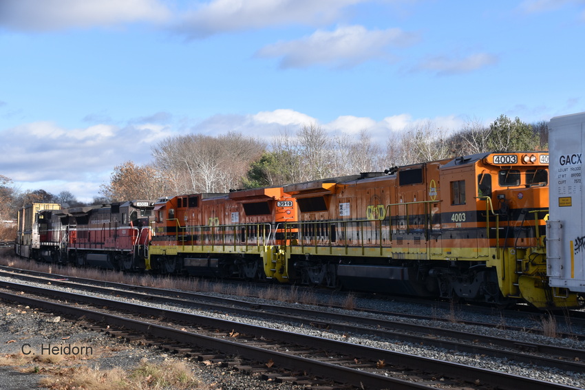 "Push-Pull" Service in Gardner Mass: The NERAIL New England Railroad ...