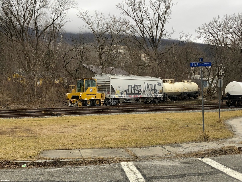 Trackmoblie @ Specialty Minerals: The NERAIL New England Railroad Photo ...