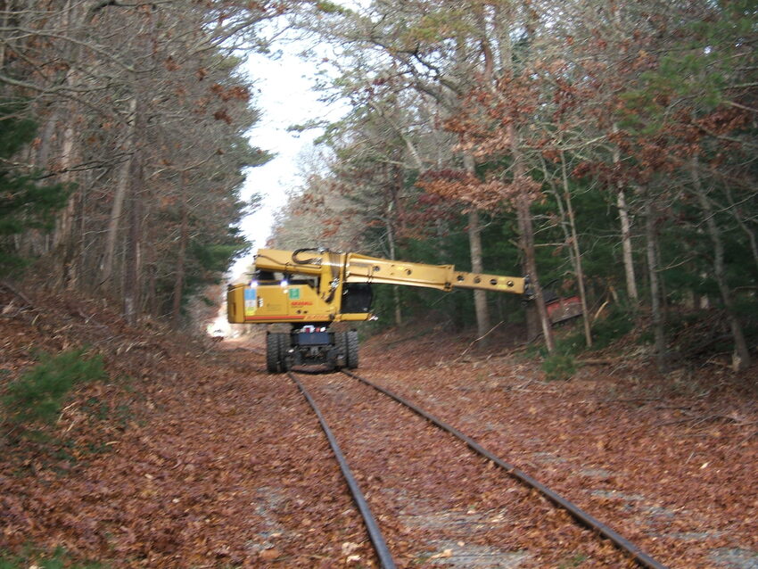 Brush cutting continues on the Falmouth Secondary line: The NERAIL New ...